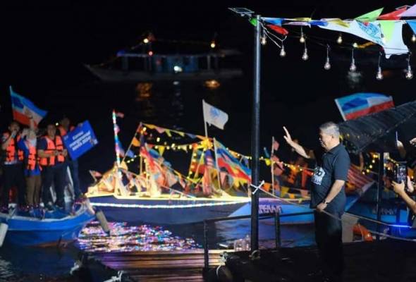 MAHA 2024: Bot berhias warnai majlis ramah mesra menteri bersama warga ...