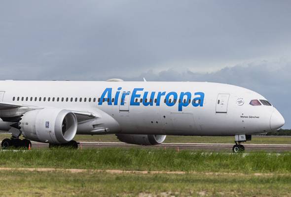 Puluhan cedera dalam insiden gelora udara penerbangan Air Europa ...