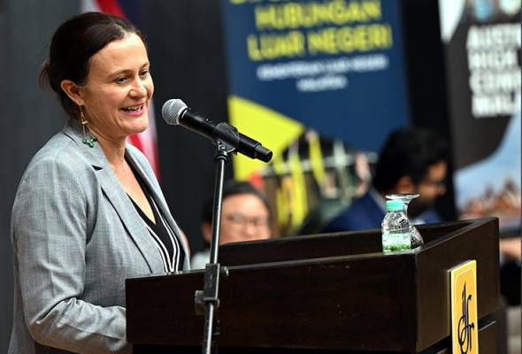 Australia and Malaysia forge stronger ASEAN ties: High Commissioner ...