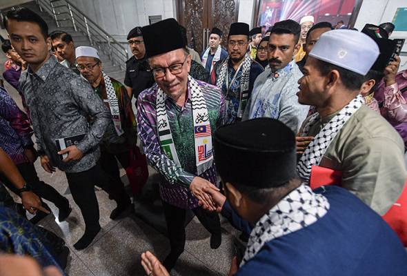 PH buka ruang bincang kerjasama dengan BN pada PRU16 - PM Anwar | Astro ...