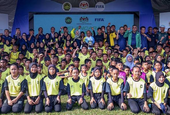 Program F4S: Potensi lahir bakat muda bola sepak, terap nilai murni ...