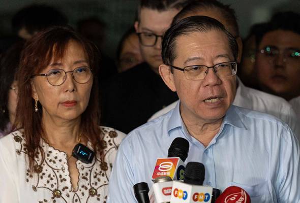 Isu sijil halal: 'DAP akan terus berdiri bersama Teresa Kok' - Guan Eng ...