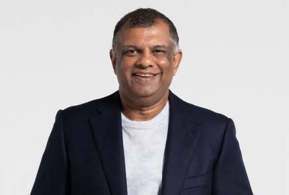 AirAsia pacu KLIA jadi hab mega penerbangan dunia | Astro Awani