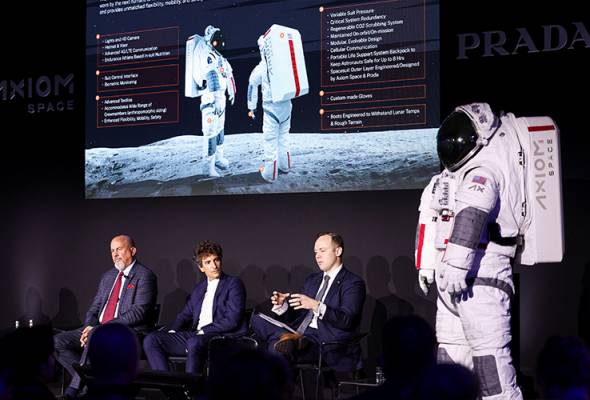 Prada and Axiom Space aim for the moon with new astronaut suit | Astro ... Prada and Axiom Space aim for the moon with new astronaut suit | Astro ...