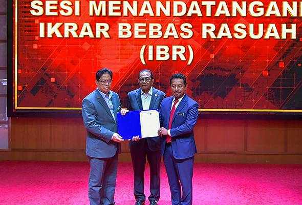 Kementerian Pertahanan perkukuh tatakelola pengurusan, pertingkat ...