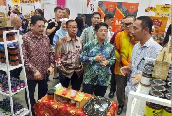 KUSKOP bantu 612,692 PMKS dari Jan hingga September | Astro Awani