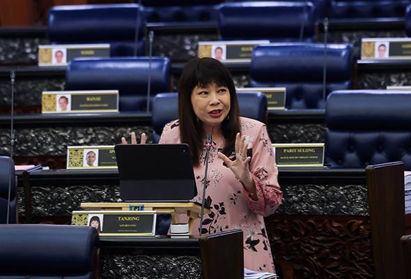 Kerajaan sasar defisit fiskal lebih rendah kepada tiga peratus bagi ...