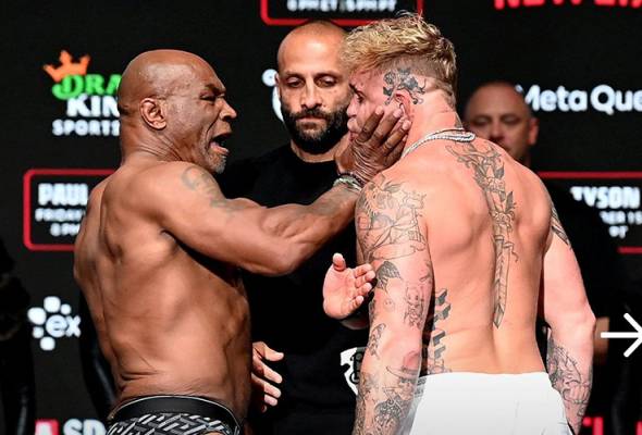 Tidak sabar bertinju, Mike Tyson tampar muka Jake Paul! | Astro Awani