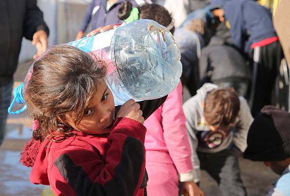 Israel sengaja potong bekalan air untuk hapuskan warga Palestin - HRW ...