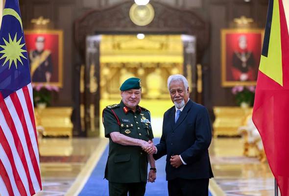 Agong berkenan terima menghadap Perdana Menteri Timor-Leste | Astro Awani Agong berkenan terima menghadap Perdana Menteri Timor-Leste | Astro Awani