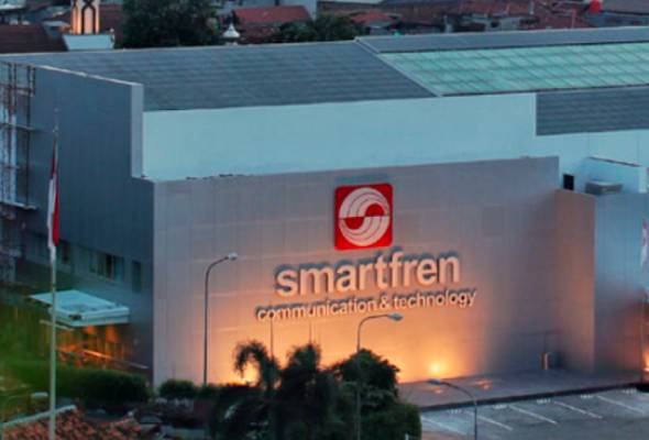 Axiata meterai perjanjian dengan Sinar Mas bagi penggabungan XL Axiata-Smartfren | Astro Awani