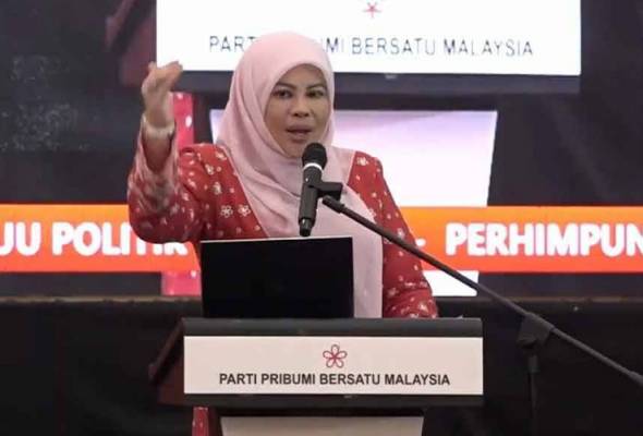 Kewangan Bersatu kritikal - Rina Harun | Astro Awani