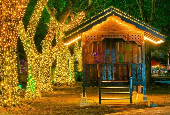 Rumah kayu tradisional jadi tarikan pelancongan baharu di Kedah | Astro ...
