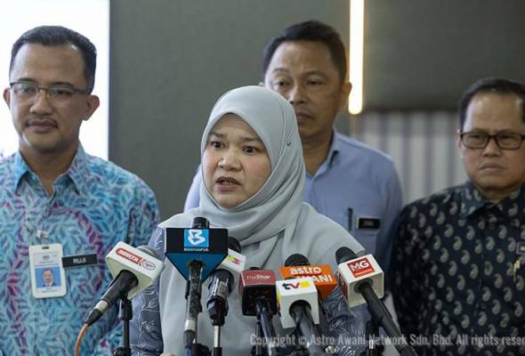 Peratusan calon SPM 2024 hadir cecah 97 peratus - Fadhlina | Astro Awani