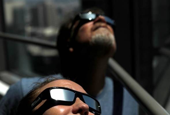 Sunglasses reflect more than the light: a brief history of shades, from ...