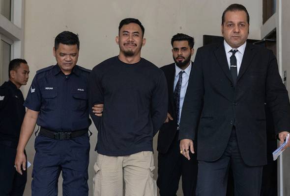 Jurugambar sambilan didakwa cederakan pereka fesyen Razman, Razmi ...