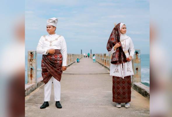 Hanna Rauda meningkatkan seni warisan dalam fesyen moden | Astro Awani