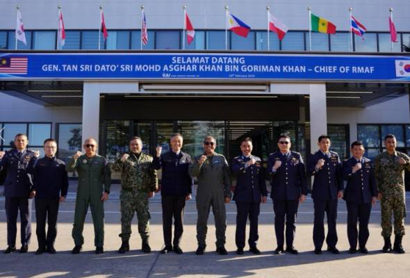 Enam juruterbang TUDM jalani latihan kendali pesawat FA-50M di Korea ...