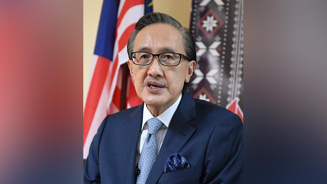 Kerajaan Sabah perkenal Skim Insurans Berkelompok percuma, manfaat 3.5 ...