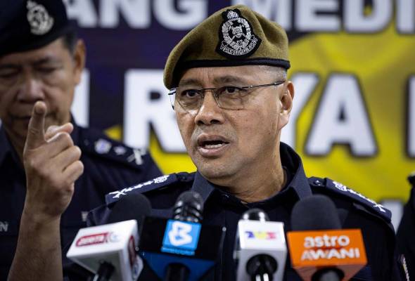 Hanya sedar ditipu selepas 11 tahun, pesara doktor rugi hampir RM4 juta | Astro Awani