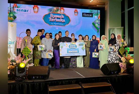 Radio SINAR raikan 80 pendengar setia di Rumah Terbuka bersama Follow ...