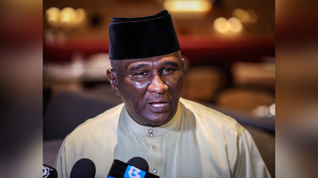 Rindu Zainal Abidin tidak bertepi terhadap legenda Harimau Malaya, Allahyarham Khalid Ali ...