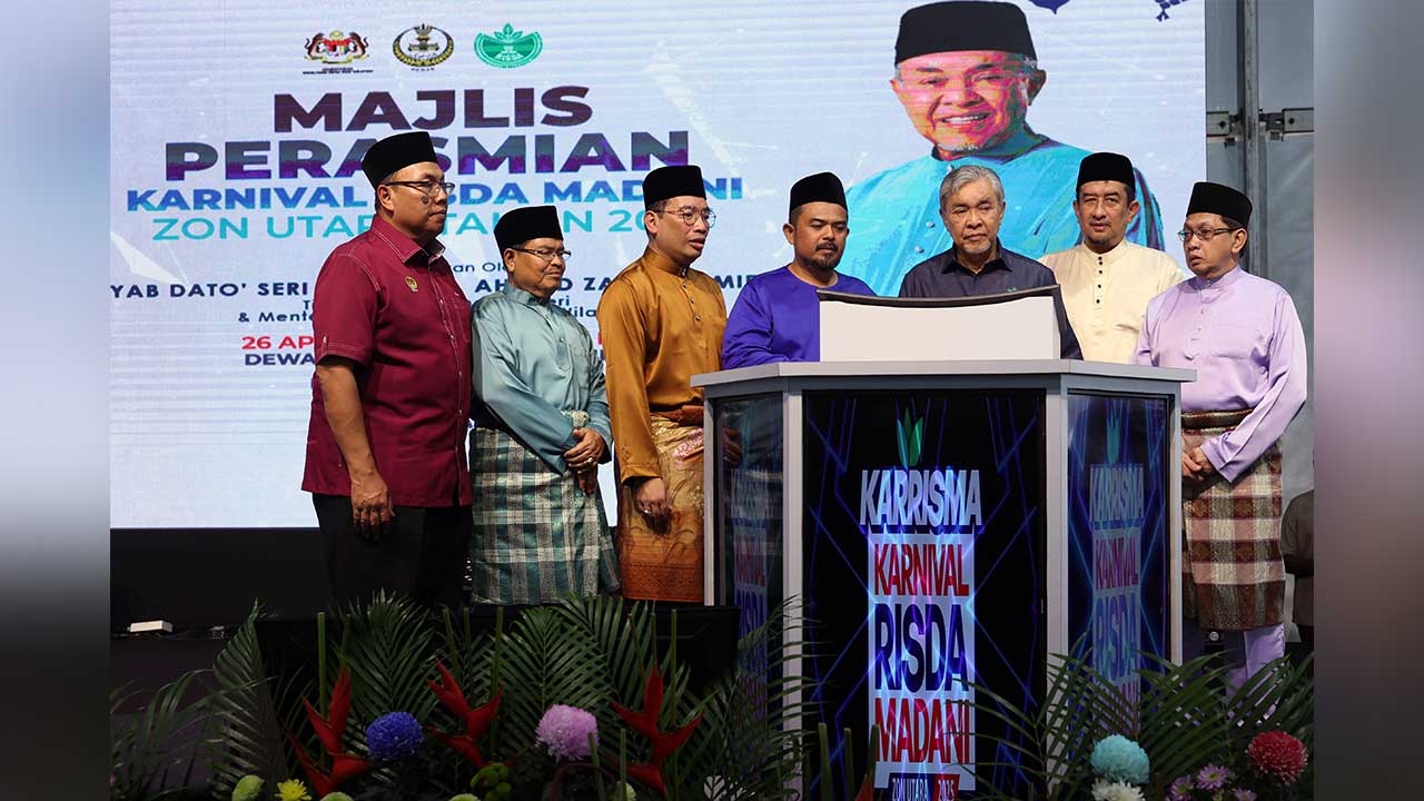 PRK Ayer Kuning: Ahmad Zahid puas hati kerjasama jentera BN, PH sepanjang kempen | Astro Awani