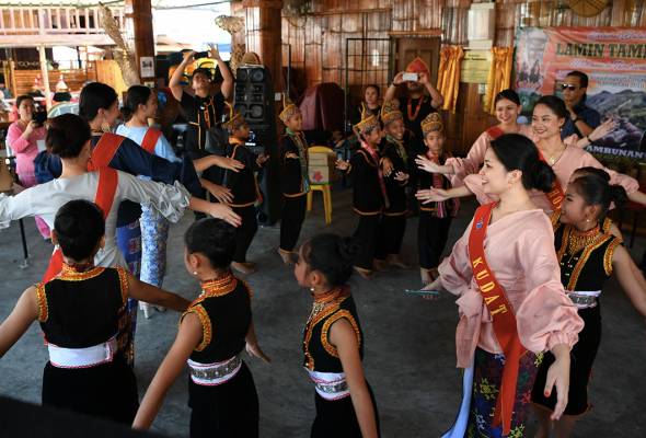 Kaamatan platform tingkat industri pelancongan, lonjak ekonomi rakyat ...