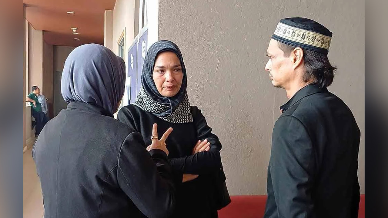 Tiada usaha selamatkan perkahwinan, Zahnita nekad bercerai | Astro Awani