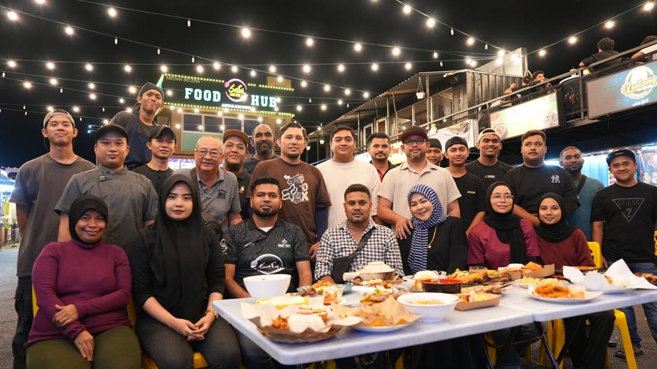 Safa Food Hub Antarabangsa, medan bagi penjaja makanan perkenal ...