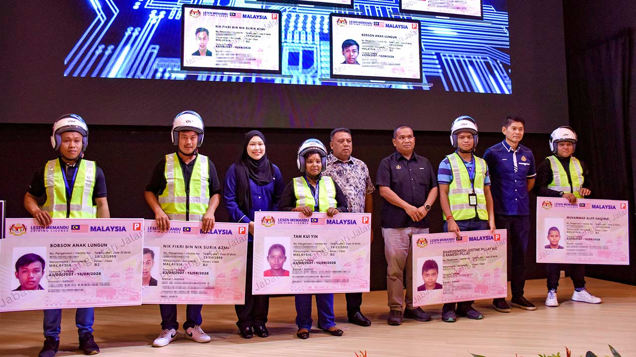 Melaka rancang rangka kertas kerja pengurusan pergerakan bas awam ...