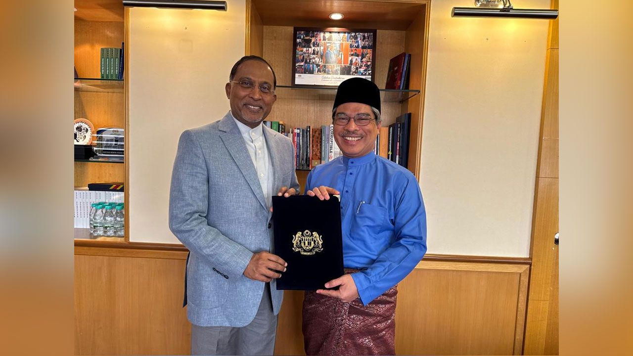 Dr Sufian dilantik Naib Canselor baharu UKM | Astro Awani