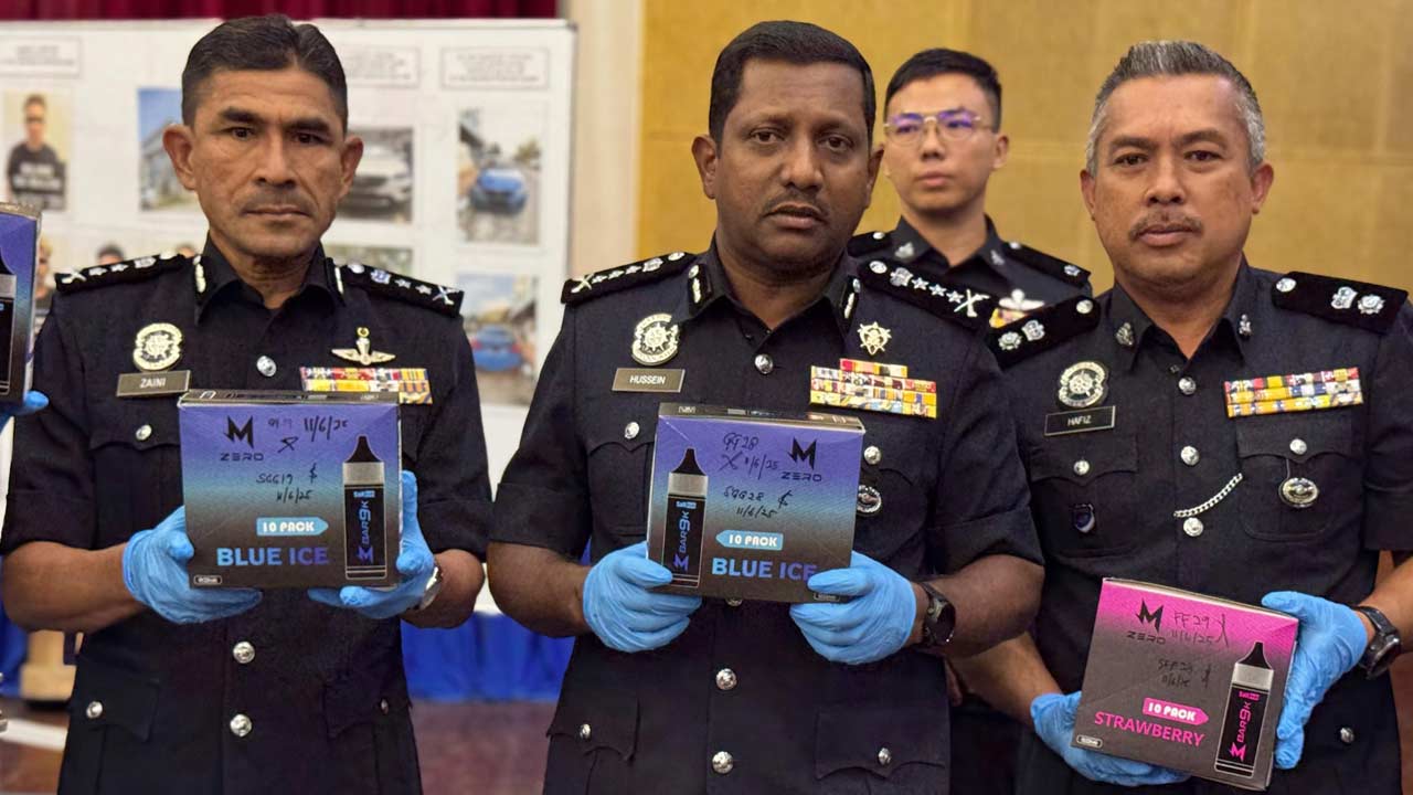 Sindiket jual vape berisi dadah terbesar tumpas, 12 ditahan | Astro Awani