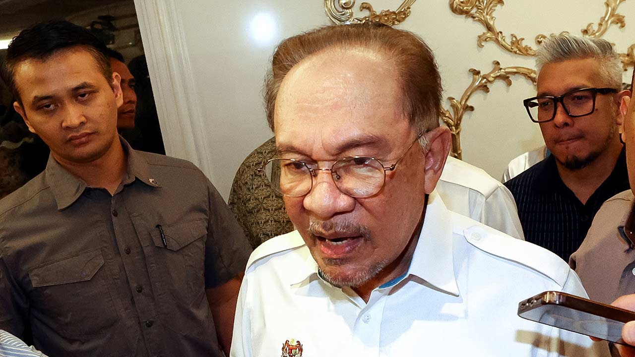 Anwar tegur wakil rakyat turun padang hanya menjelang PRU | Astro Awani