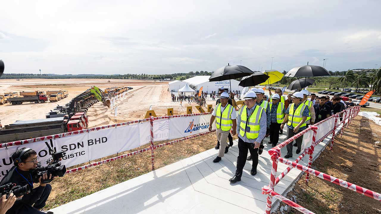Selangor Aero Park pacu Malaysia jadi hab kargo udara ASEAN - Loke | Astro Awani