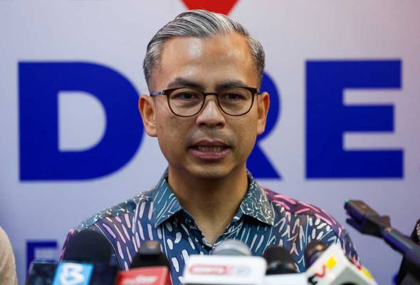 Pelantikan Ketua Hakim Negara: PM ikut perlembagaan - Fahmi | Astro Awani