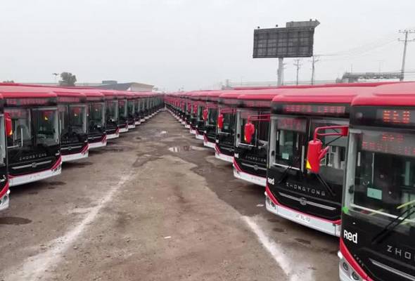 308 bas elektrik dilancarkan di Chile, usaha kurangkan pelepasan karbon | Astro Awani