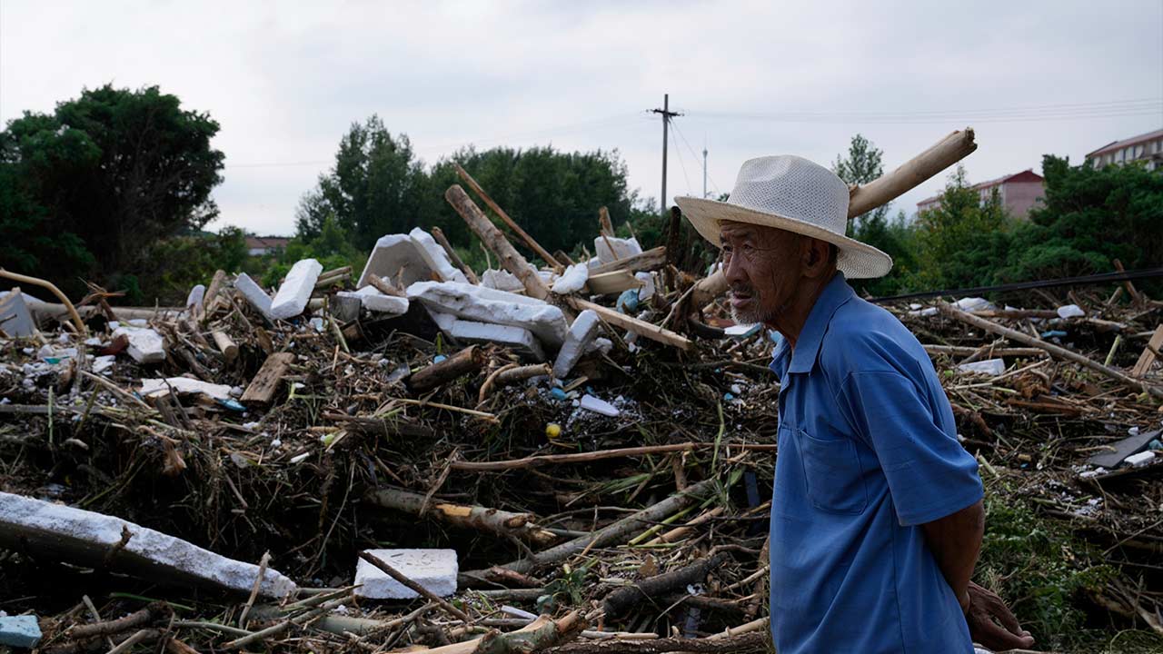 Beijing keluarkan amaran hujan lebat, banjir ekoran hujan lebat | Astro ...