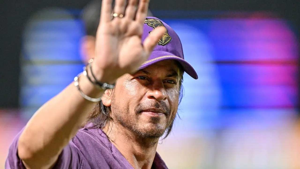 Shah Rukh Khan cedera ketika penggambaran, jalani rawatan di Amerika ...