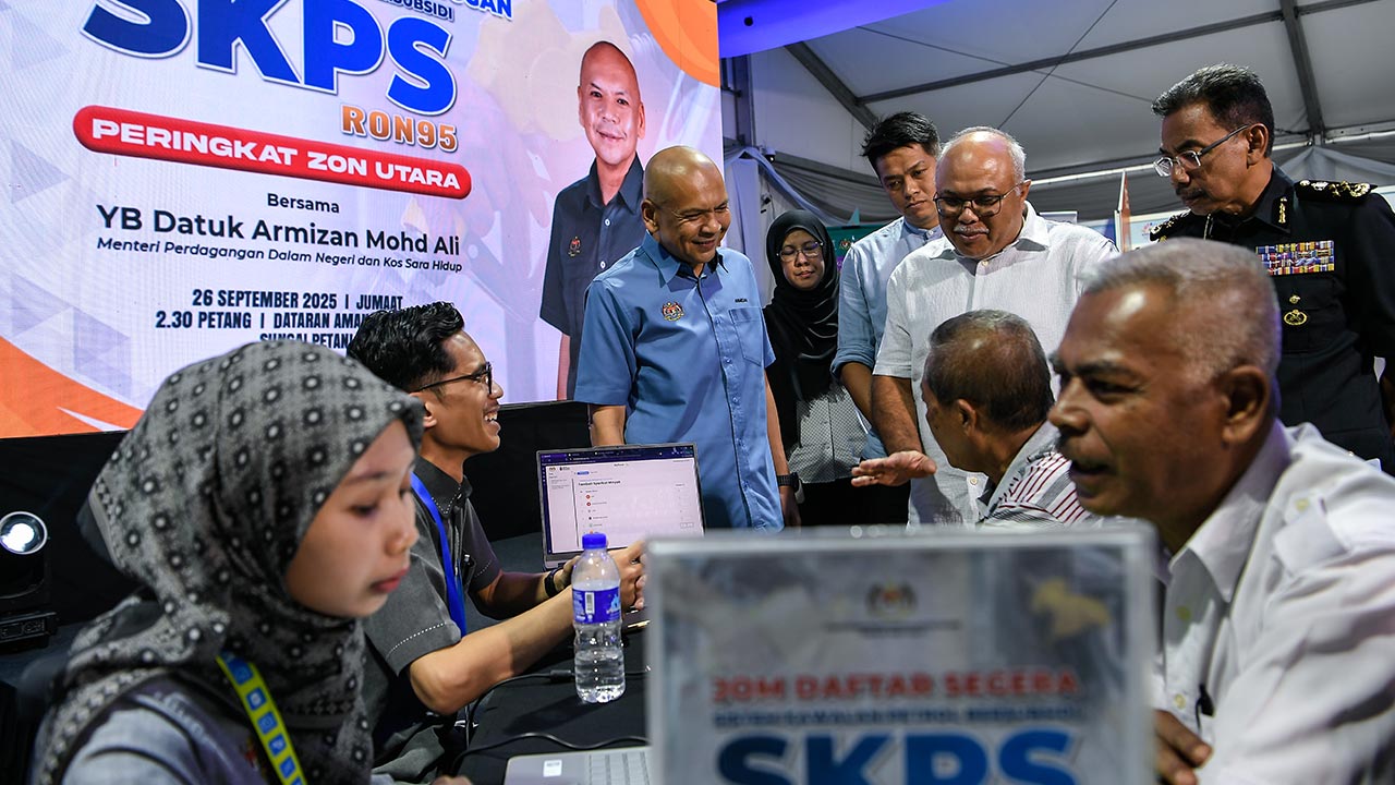 SKPS: Syarikat belum terima 'fleet card' boleh tuntut beza harga RON95 ...