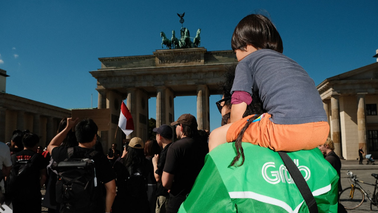 Rusuhan Indonesia: Rakyat di luar negara turut bersolidariti | Astro Awani