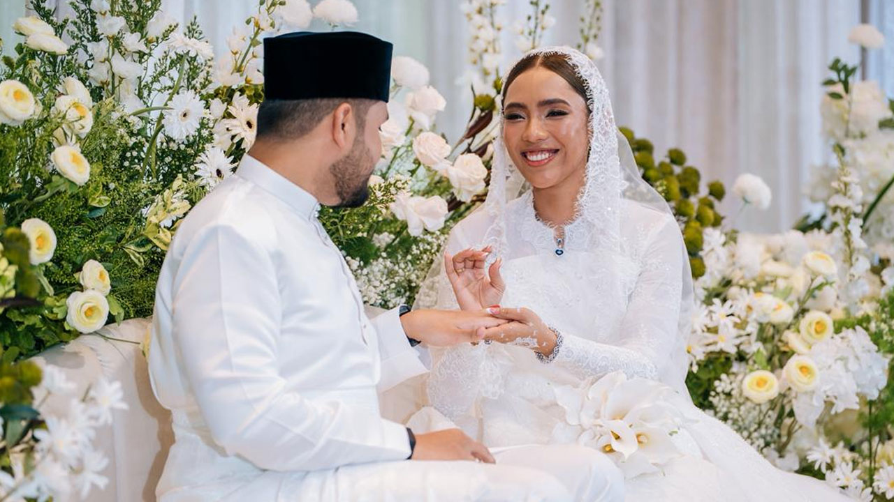 Sama cantik, sama padan, Isha Norsham sah bergelar isteri kepada anak ...