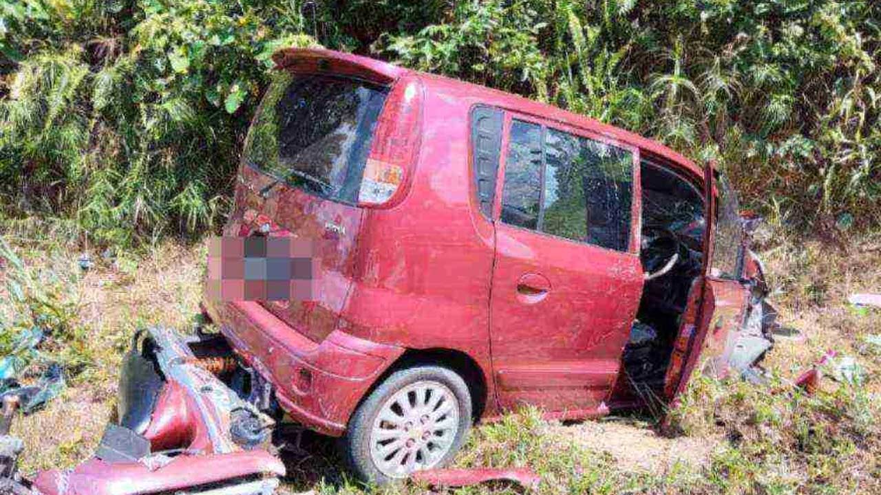 Dua maut dalam kemalangan di Sarikei | Astro Awani