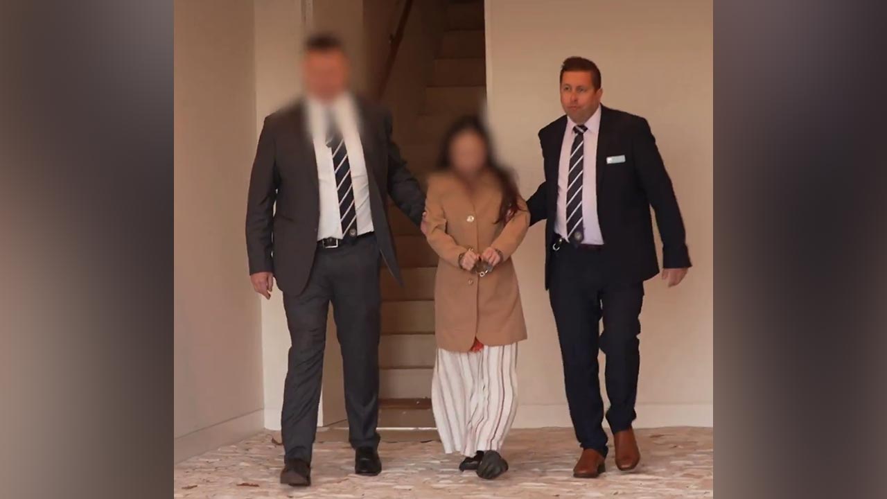 Polis Australia tahan 'tukang tilik nasib' disyaki dalang penipuan ...