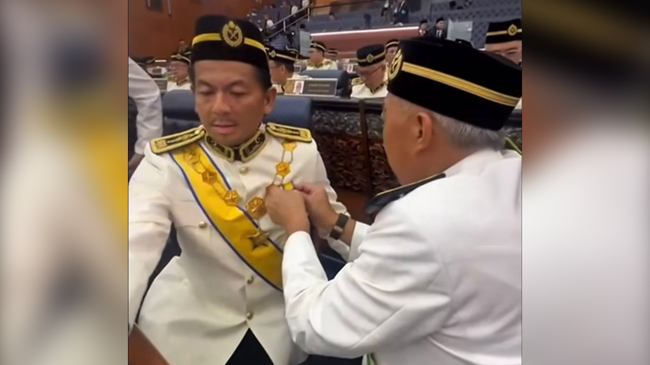 Jari Bung Moktar sentiasa genggam tasbih, suka bantu dalam diam - Shahar Abdullah | Astro Awani