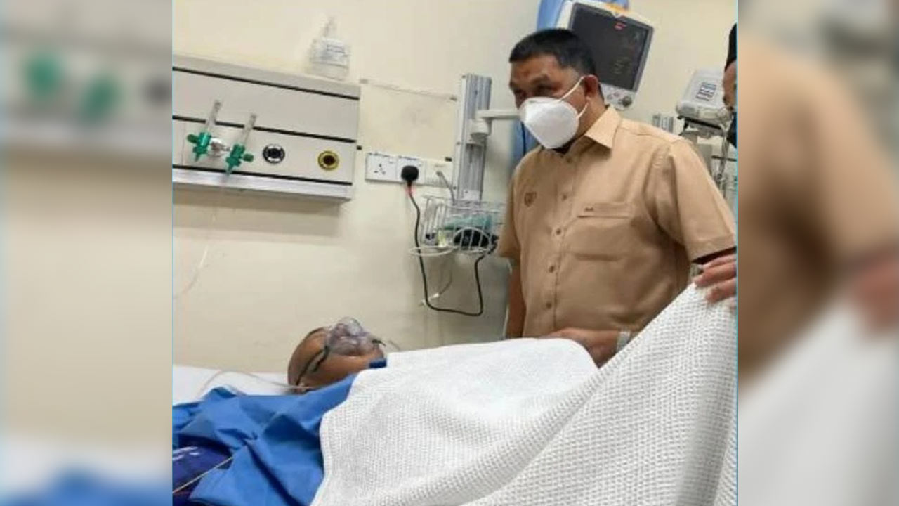 Penjaga gol legenda Kedah Ahmad Sabri Ismail dirawat di hospital ...
