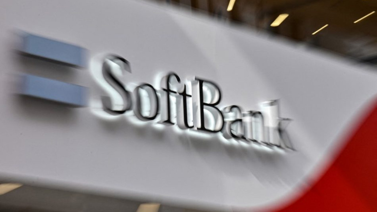 SoftBank lengkapkan pelaburan AS$40 bilion dalam OpenAI | Astro Awani